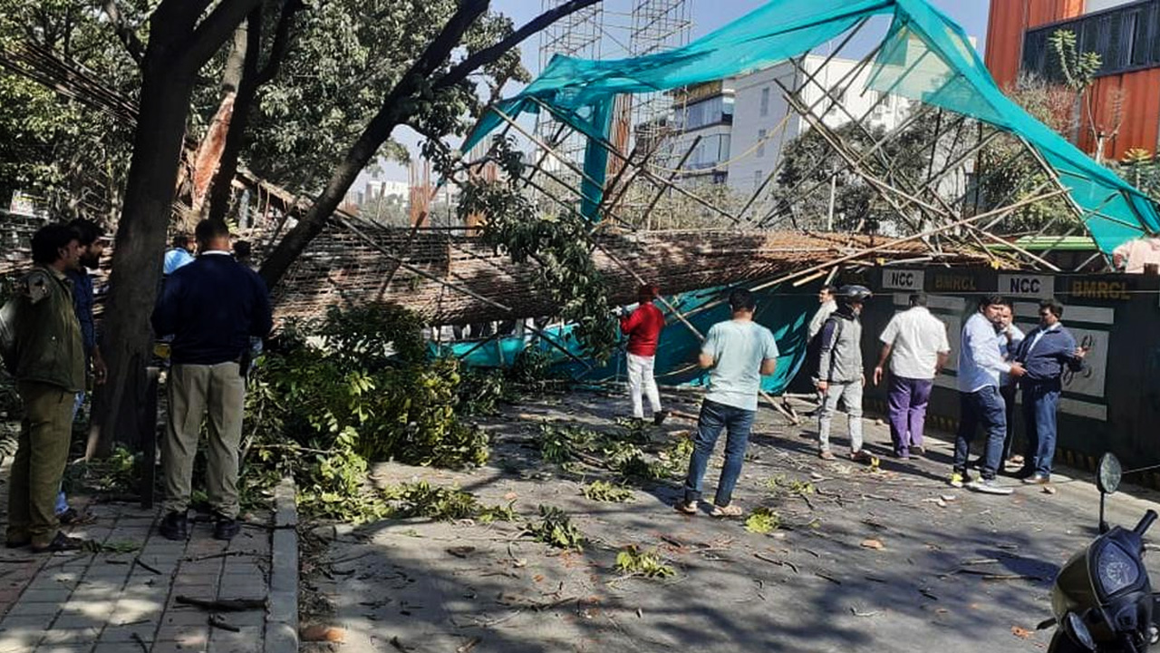 Bengaluru Metro Pillar Collapse: High Court Seeks BMRC's Response In ...