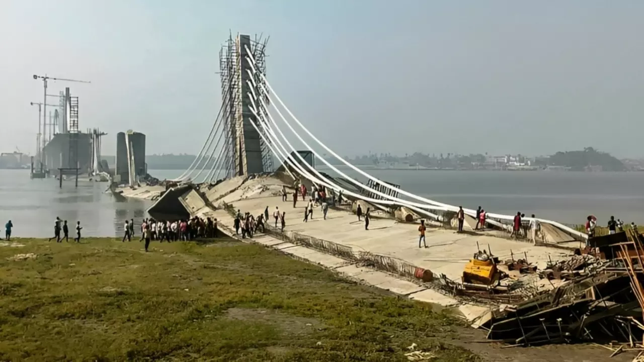 Bridge Collapse Incident| 'Shocked': Patna High Court Seeks State Govt ...
