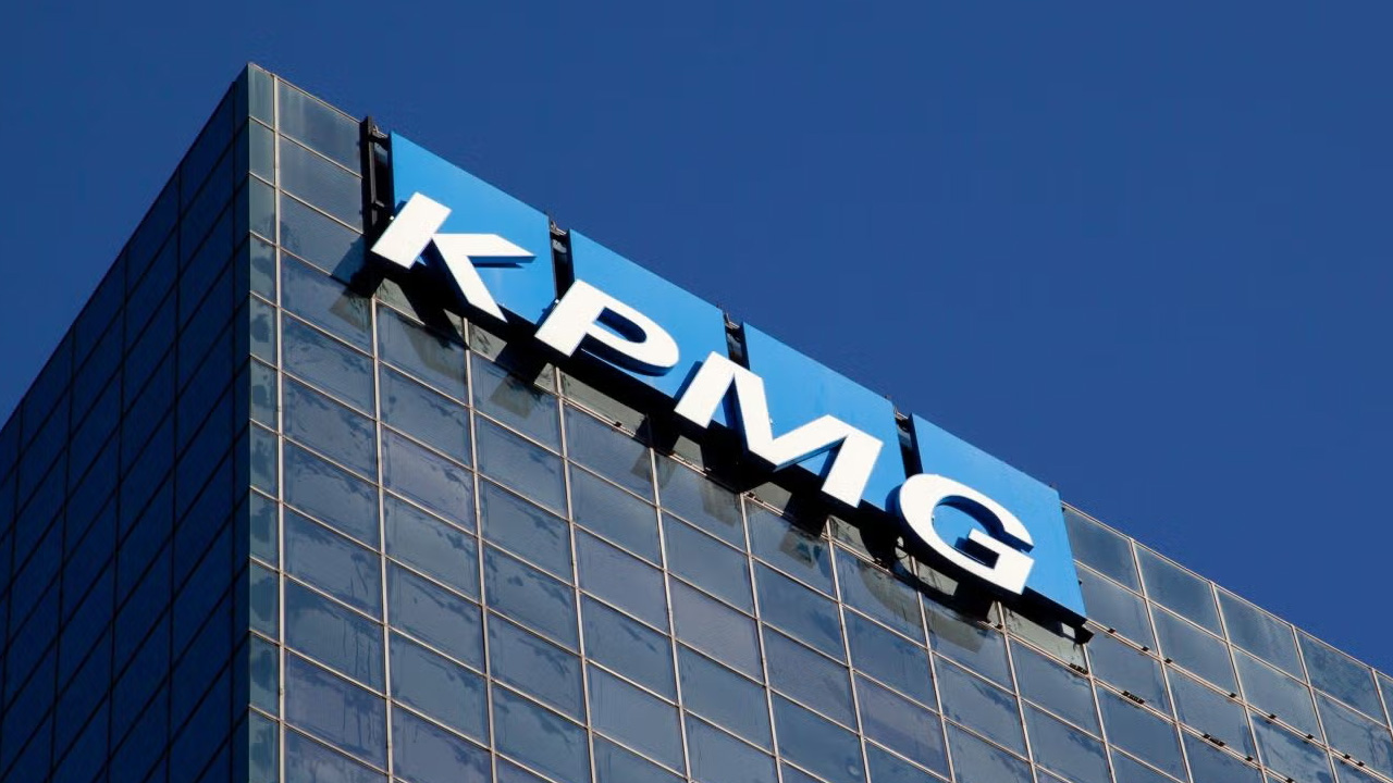 Director (P&U), KPMG India, Job